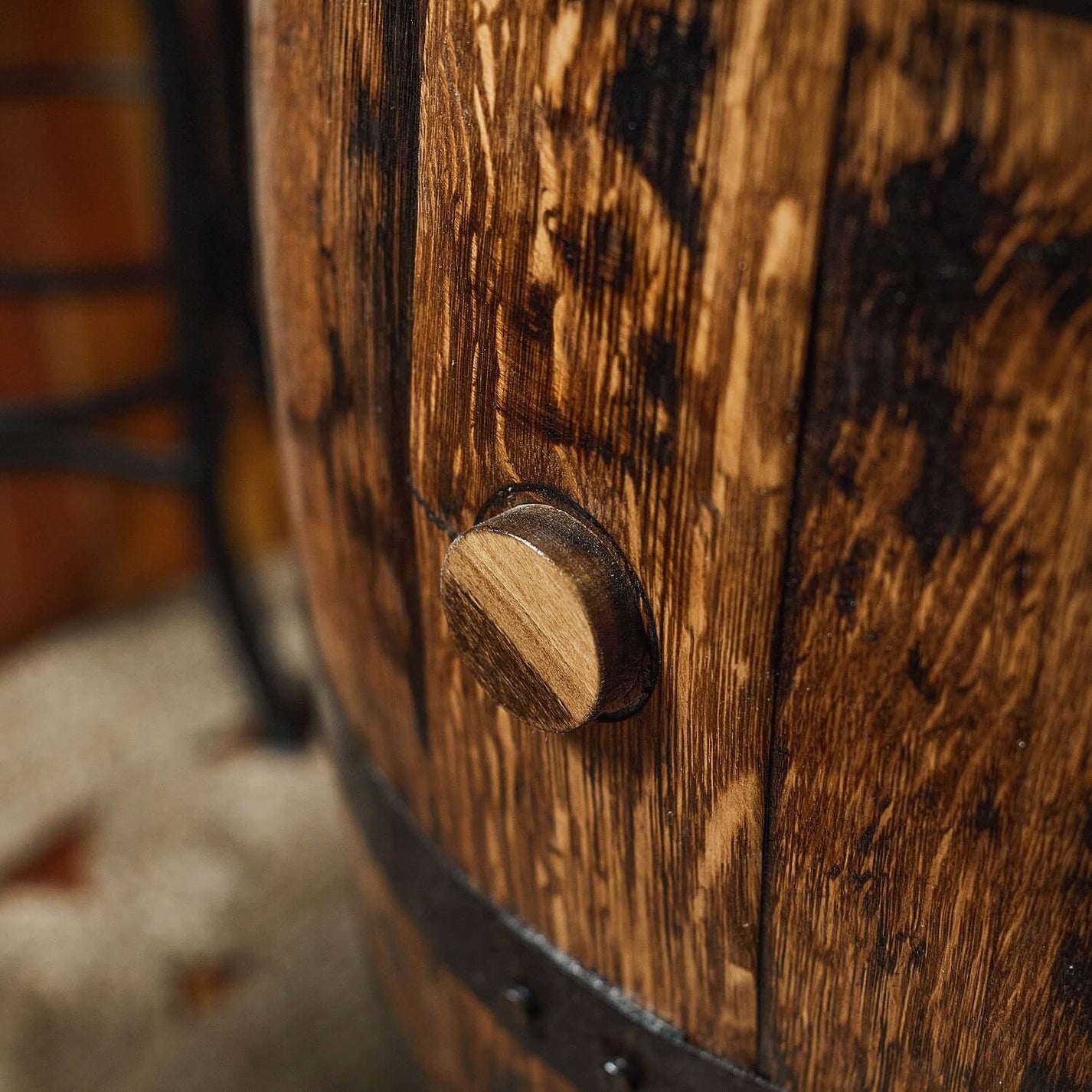 Standard Whiskey Barrel Pub Table w/ 36" or 48" Table Top – Mystic Barrels